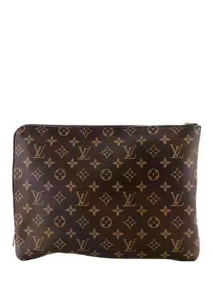 LOUIS VUITTON Monogram Canvas Etui Voyage Pouch Mm Clutch Bag - Brown