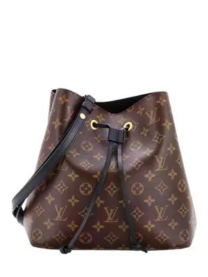 LOUIS VUITTON Monogram Canvas Mm Bucket Bag - Brown