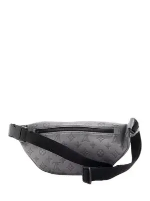 LOUIS VUITTON Discovery Bumbag Monogram Shadow Leather Pm Belt Bag - Grey