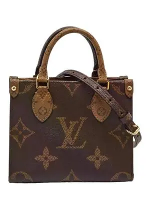 LOUIS VUITTON Louis Vuitton Monogram Giant Reverse Canvas Onthego Tote Bag
