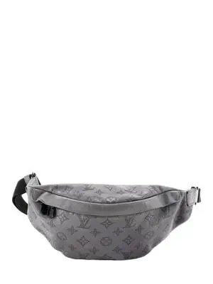 LOUIS VUITTON Discovery Bumbag Monogram Shadow Leather Pm Belt Bag - Grey