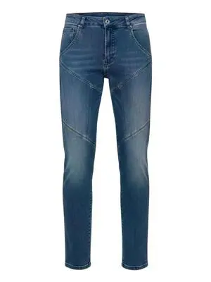 9.2 Iconic Slim-Fit Jeans
