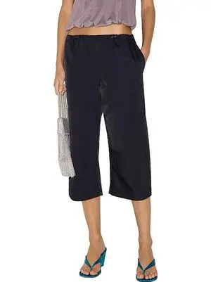 REFORMATION Arlette Cropped Pants - Black