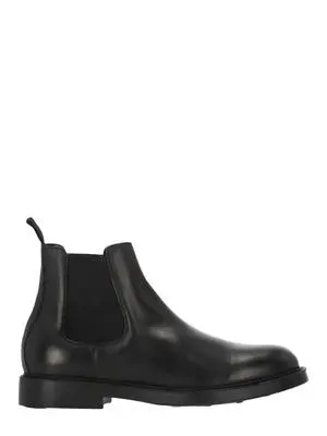 BOEMOS BOEMOS Round-Toe Chelsea Boots