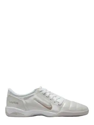 NIKE Low-Top Trainers