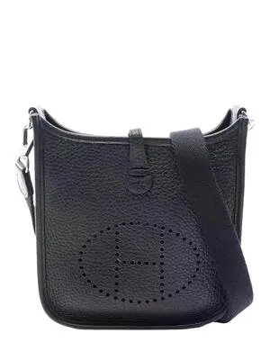 Hermès Clemence Evelyne I 16 Amazone Crossbody Bag - Black