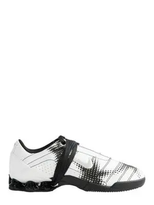 Nike Total90 Shox Magia Sneakers - White