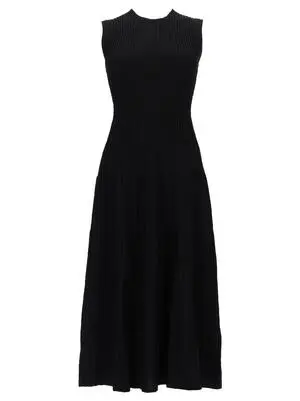 Max Mara Maximally Elegant Fitted Viscose Crepe Gown - Black