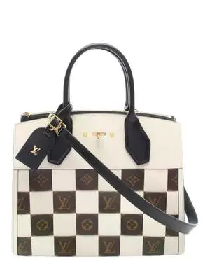 LOUIS VUITTON 2019 Mm City Steamer Monogram Tote Bag - Neutrals