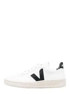 VEJA V- Lace-up Sneakers - White/black
