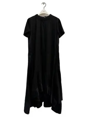 SACAI Sacai Ruffled Asymmetric Crewneck Dress