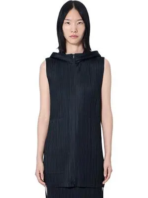 Issey Miyake Pleated Zip-front Sleeveless Top - Black