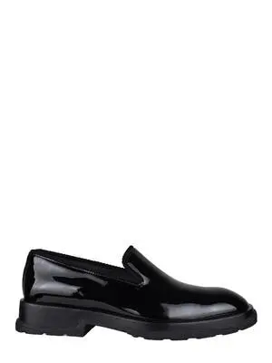 Alexander McQueen Patent Leather Slip-on Tread Loafers - Black