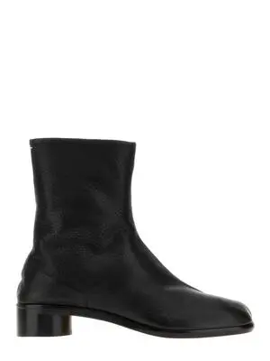 MAISON MARGIELA Tabi Ankle Boots - Black