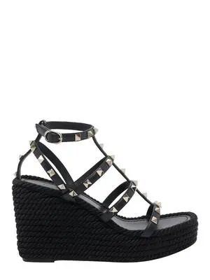 Valentino Garavani Rockstud Wedge Sandals - Black