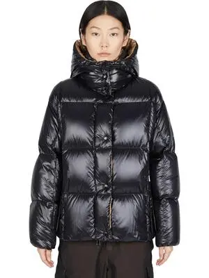Moncler Parana Short Down Jacket - Black