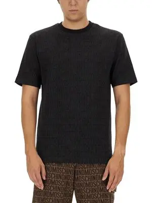 Moschino T-shirt With All Over Logo - Black