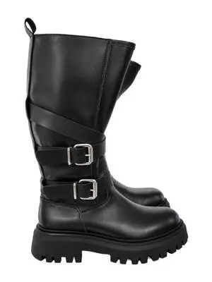 ANDREA MONTELPARE ANDREA MONTELPARE Round-Toe Boots