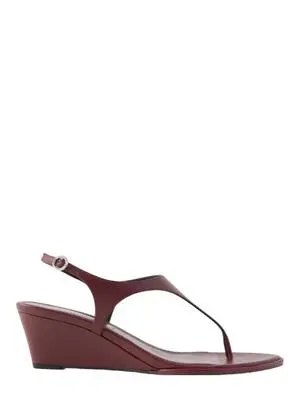 AeydĒ Roose Leather Thong Sandals Red
