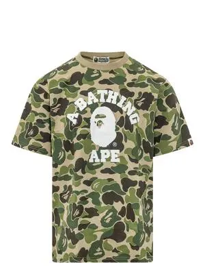 A BATHING APE Camo Print T-shirt With Stampaint Logo - Green