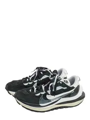 NIKE Vaporwaffle Sacai Sneakers