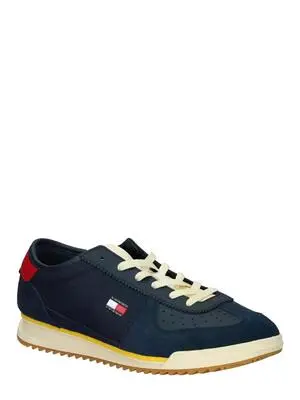 Tommy Hilfiger Perforated Panelled Sneakers - Blue