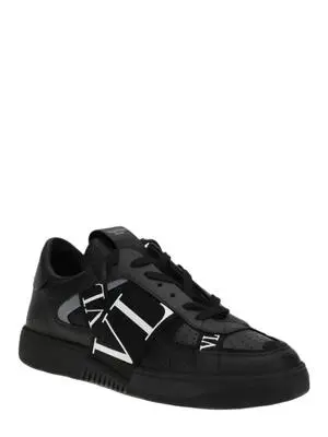 Valentino Garavani Low-top Calfskin Vl7n Sneakers With Bands - Black