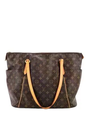 LOUIS VUITTON Monogram Canvas Totally Gm Shoulder Bag - Brown