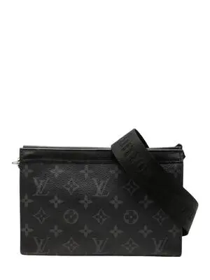 LOUIS VUITTON Monogram Eclipse Gaston Wearable Wallet Crossbody Bag - Black