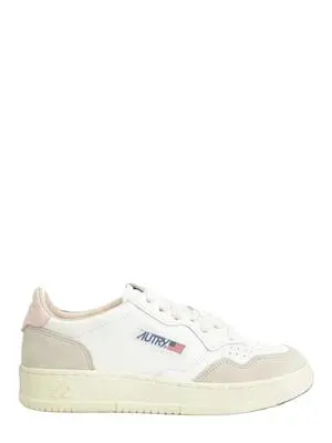 AUTRY Medalist Low Panelled Leather Sneakers White