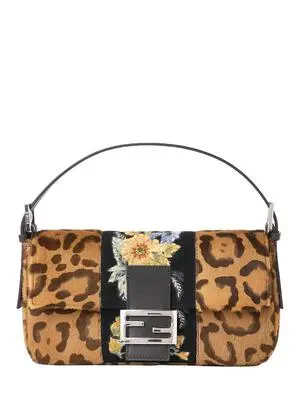 Fendi Baguette® 26424 - Brown