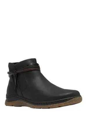 Clarks Orlene Roam Leather Bootie - Black Leather