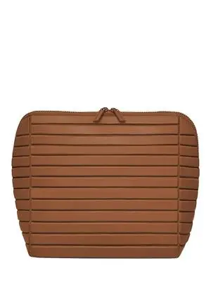 PARALLELLE The Large Traveller Cosmetic Bag - Vicuna