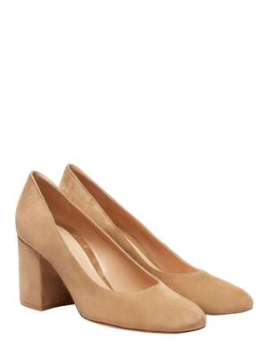 GIANVITO ROSSI Suede Pumps - Nude