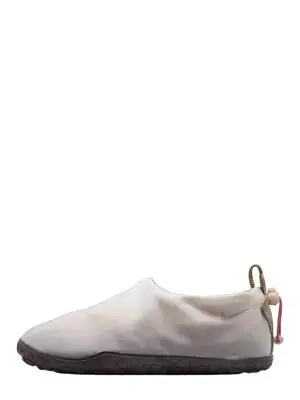 Nike Moc Premium Sneakers - White