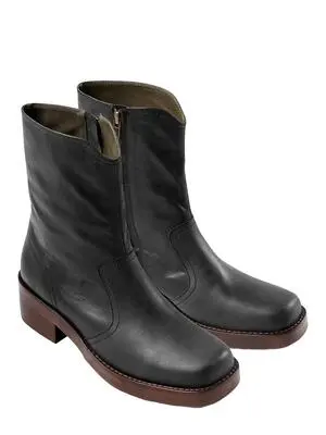 LEANNE FORD, MADE BY BEEK Leanne Ford X Beek Ankle Boots - Black