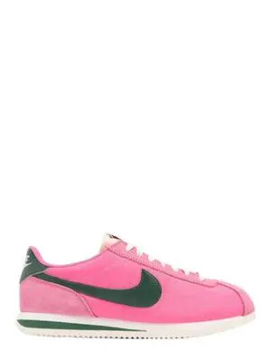 Nike Lace-up Casual Sneakers - Pink