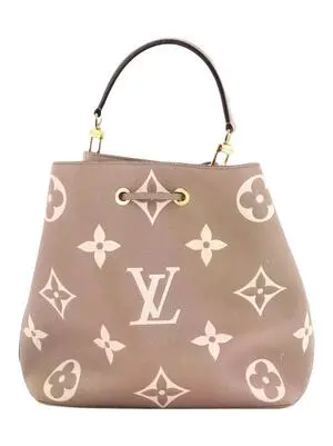 LOUIS VUITTON Louis Vuitton Monogram Empreinte Giant MM Bucket Bag
