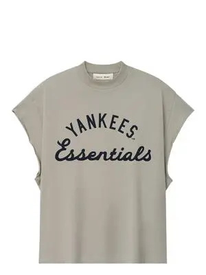 Fear Of God Yankees Graphic T-shirt - Grey