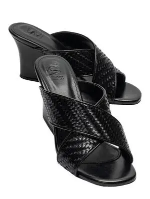 PROLOGUE SHOES Lavean Cross Strap Wedge Sandal - Black