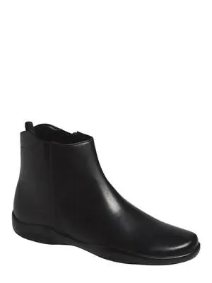 Prada Toblach Leather Ankle Boots - Nero