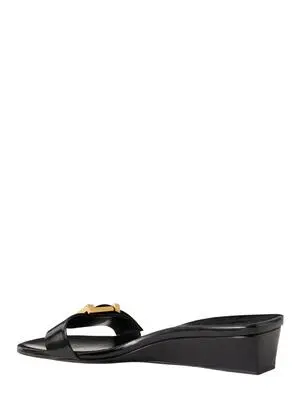 Khaite Khaite Smooth Leather Wedge Sandals With Buckle Detail Black
