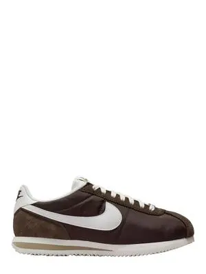 Nike Retro Low Top Casual Sneakers - Brown