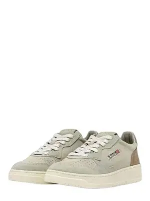 AUTRY Medalist Perforated Suede Sneakers - Neutrals