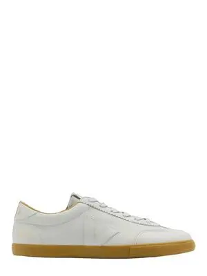 VEJA VEJA Organic Leather Logo Patch Sneakers