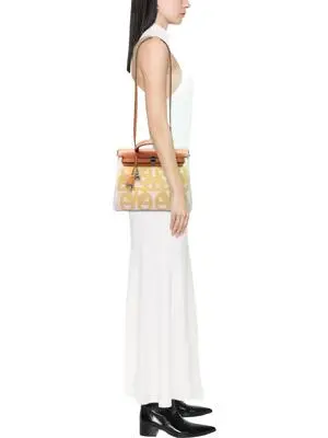 Hermès Toile H Plume Circuit 24 Herbag Zip 31 Satchel - Neutrals