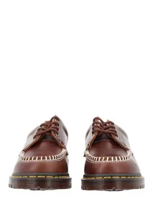 DR. MARTENS DR. MARTENS Classic Leather Loafers With Contrast Stitching