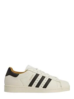 ADIDAS ORIGINALS Adidas Originals Shelltoe Low Top Sneakers