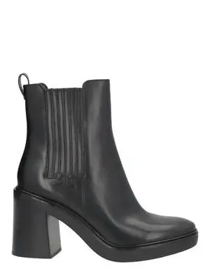 Tory Burch Chelsea Boots - Black