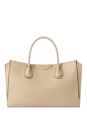 Givenchy Medium Antigona Catchall Bag In Shiny Grained Leather - Dunes